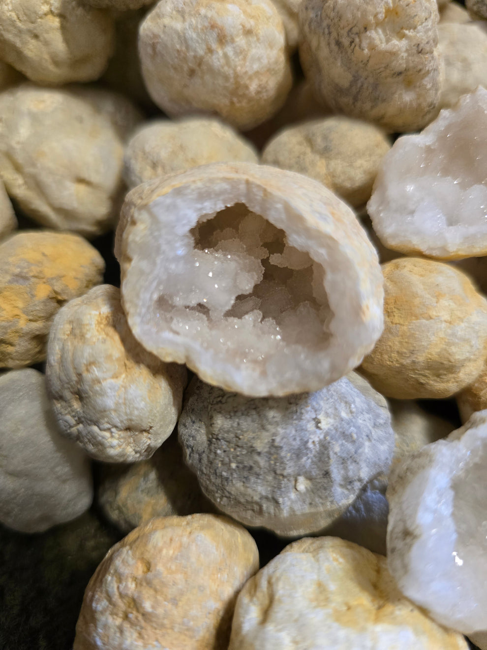 Quartz Geodes – theoldmouldy
